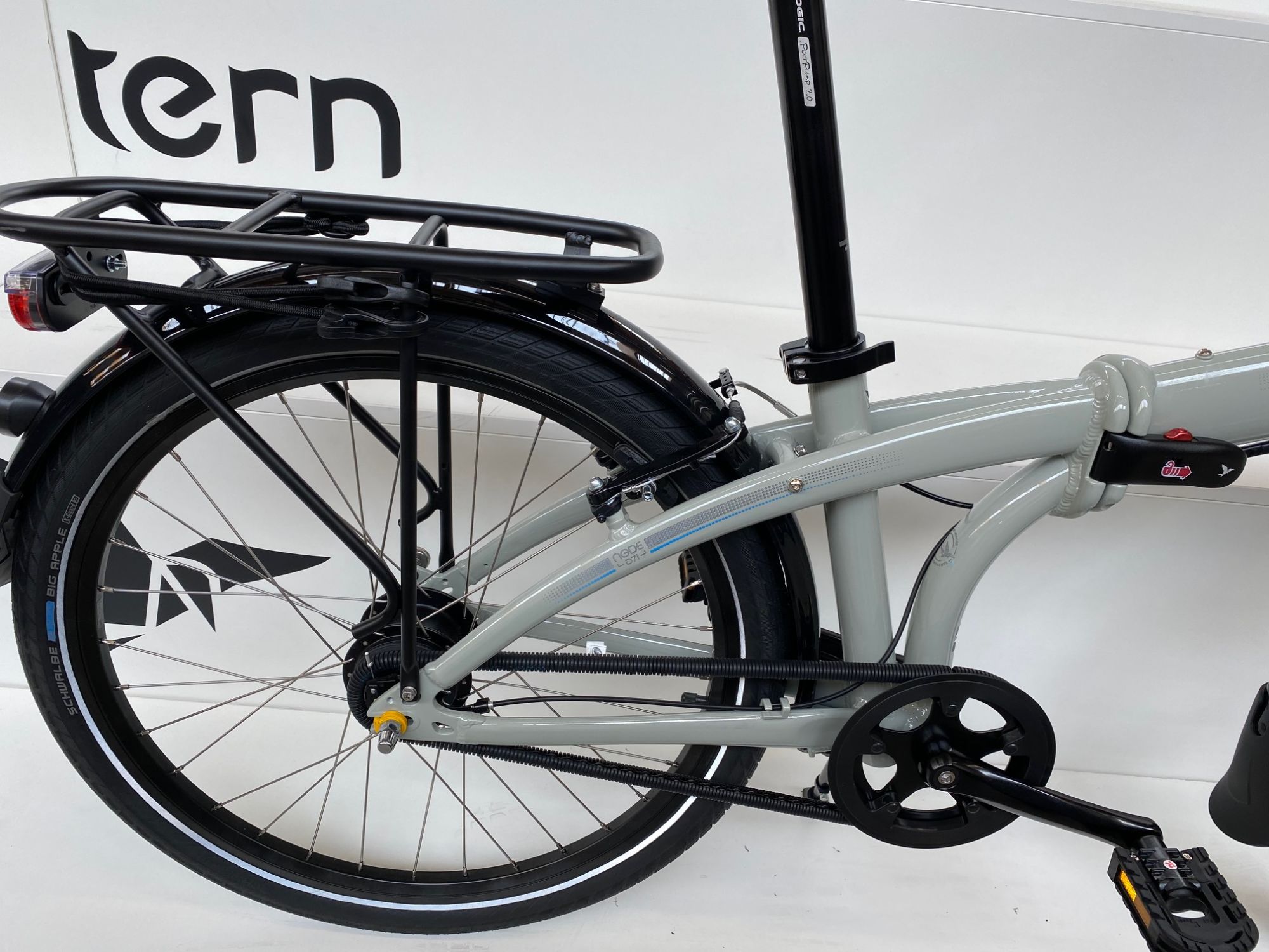 Tern Node D7i Licht Gloss Cement Grau Modell 2021 Faltrad Klapprad