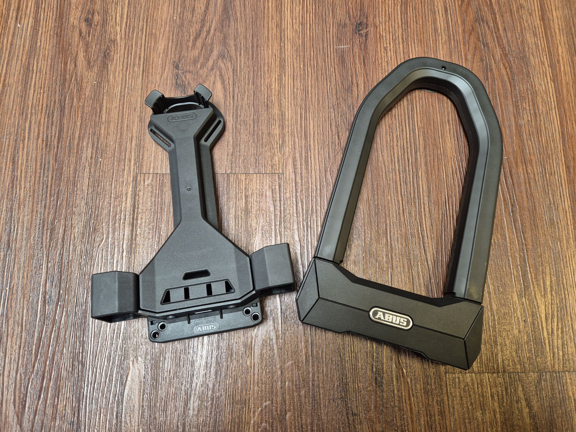 Abus Granit Super Extreme 2500 inkl. Halter USH 2500 Schlösser ...