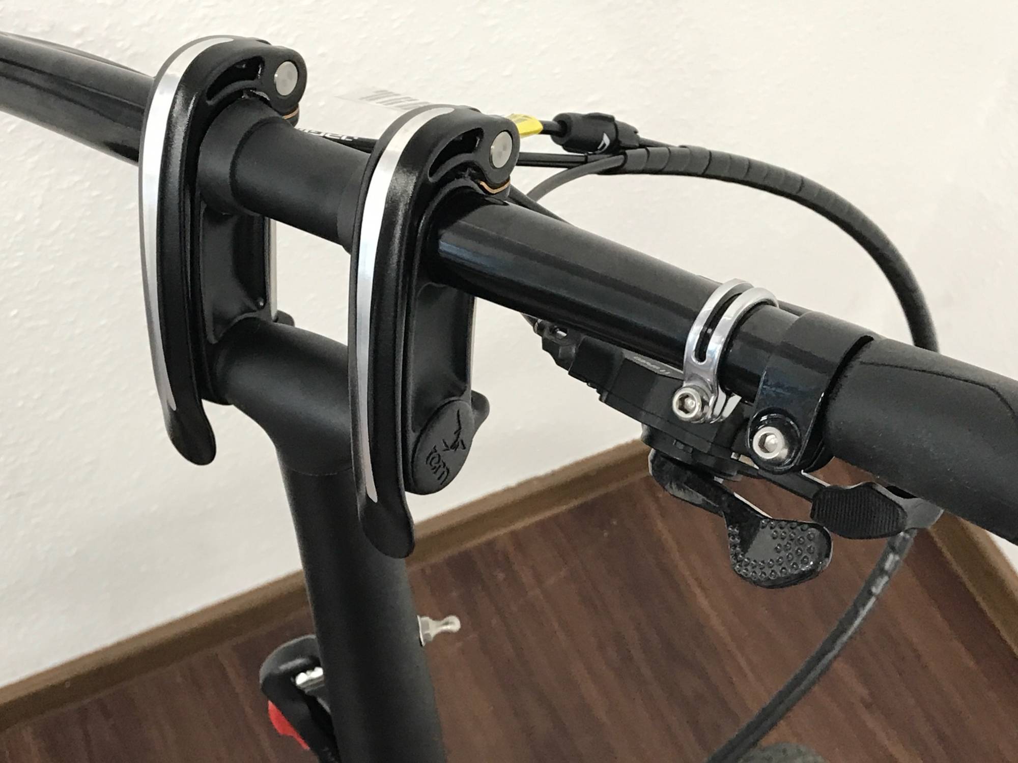 Tern BYB S11 Matt Silver (12,7kg) Faltrad > FaltradXXS.de