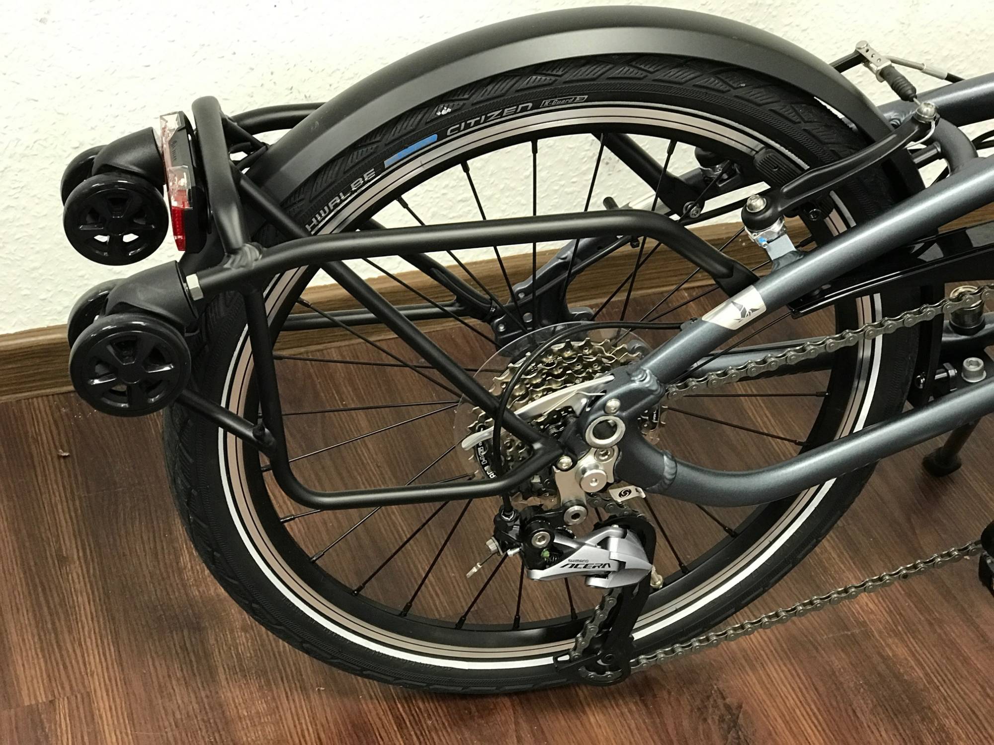 Tern BYB P8 Licht Mod.25 Satinblack Schwarz